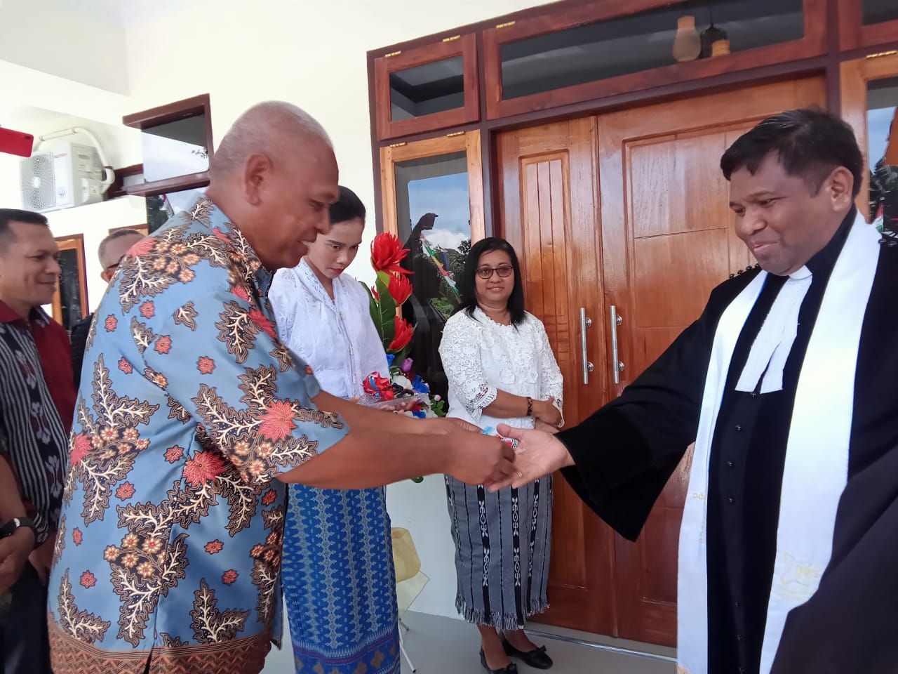 Ketua BPH Sinode GPM Resmikan Pastori ke 4 Jemaat Sapti – JurnalMaluku